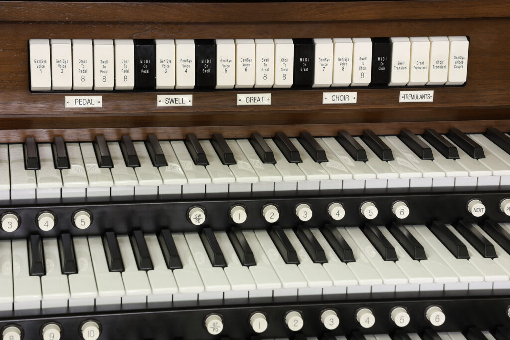 ALLEN GX-336 - ALLEN ORGAN COMPANY